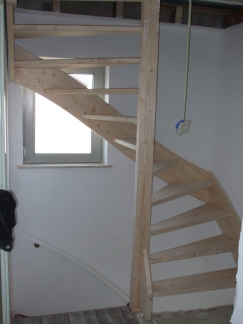 vaste zoldertrap Helmond - Trappen Totaal