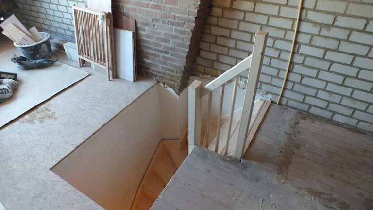 handige vaste zoldertrap Susteren | Trappen Totaal